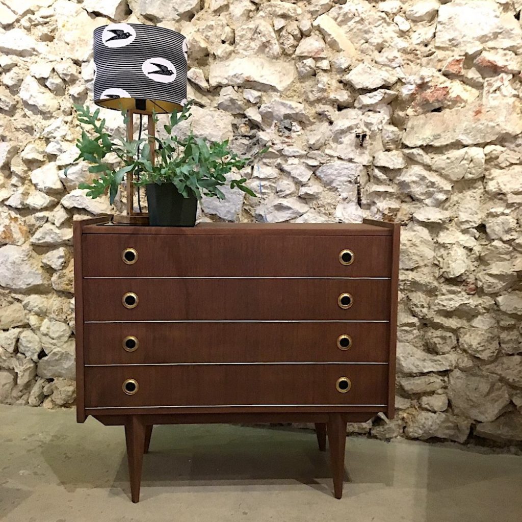 Commode - Kontrast Design